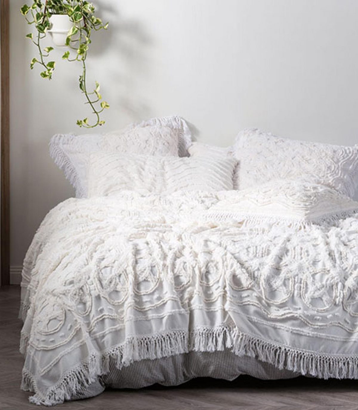 Somers White Bed Cover - Interiors